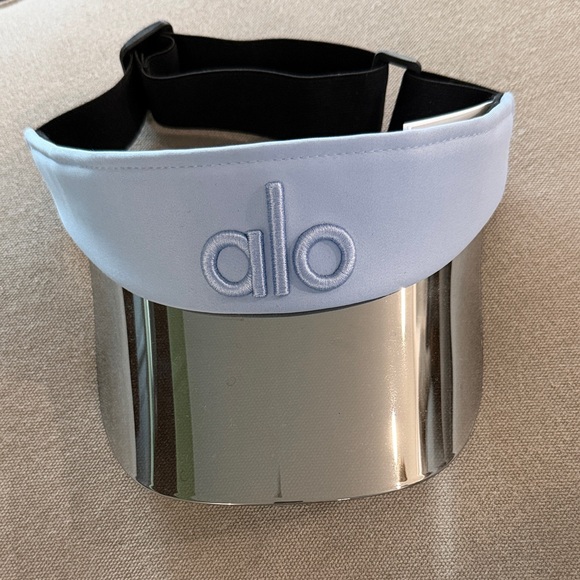 ALO Yoga | Accessories | Alo Light Blue Airlift Solar Visor With Silver ...